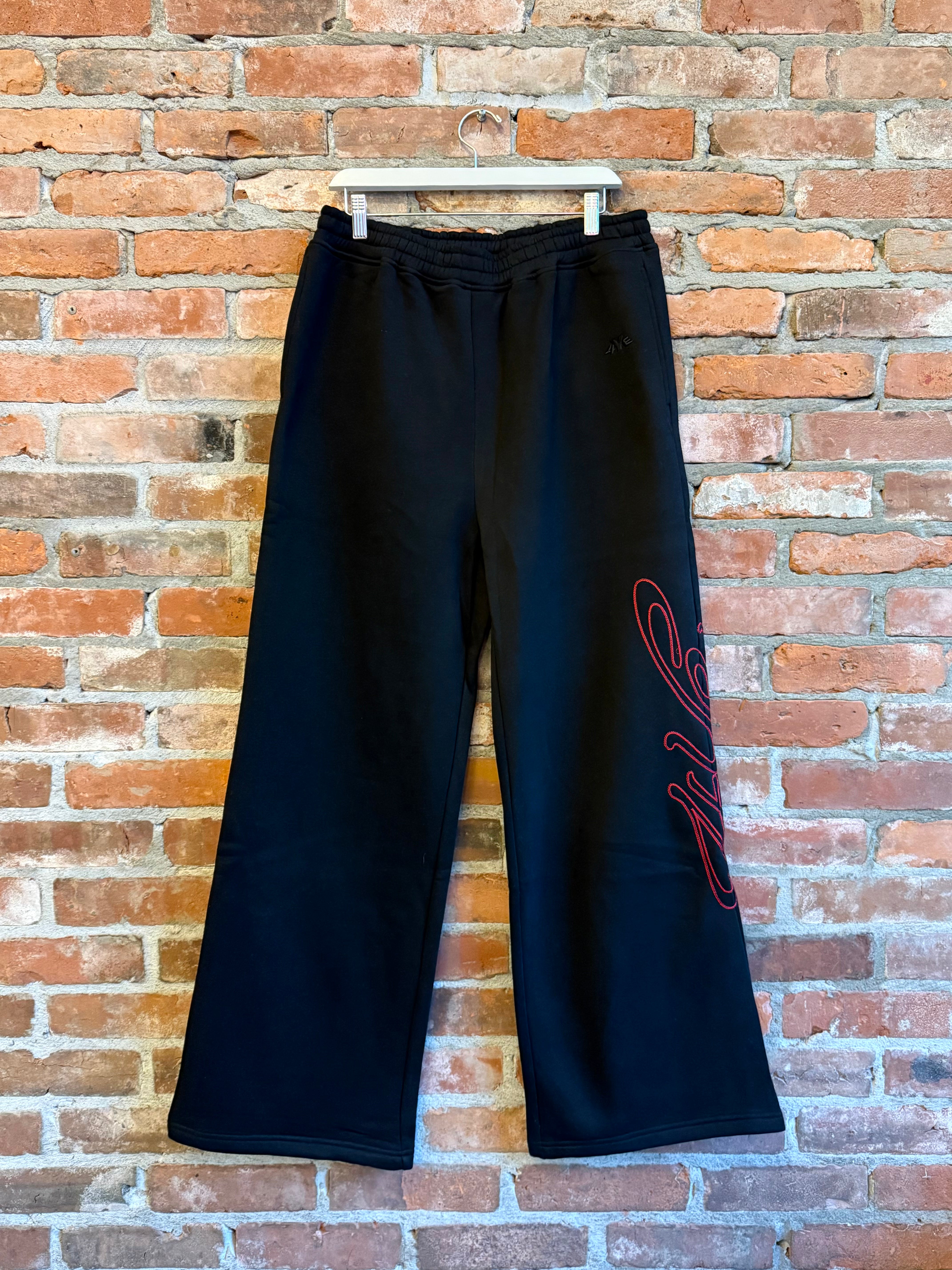 Signature Wide Pant Black/Red – Complex Clothing Inc.